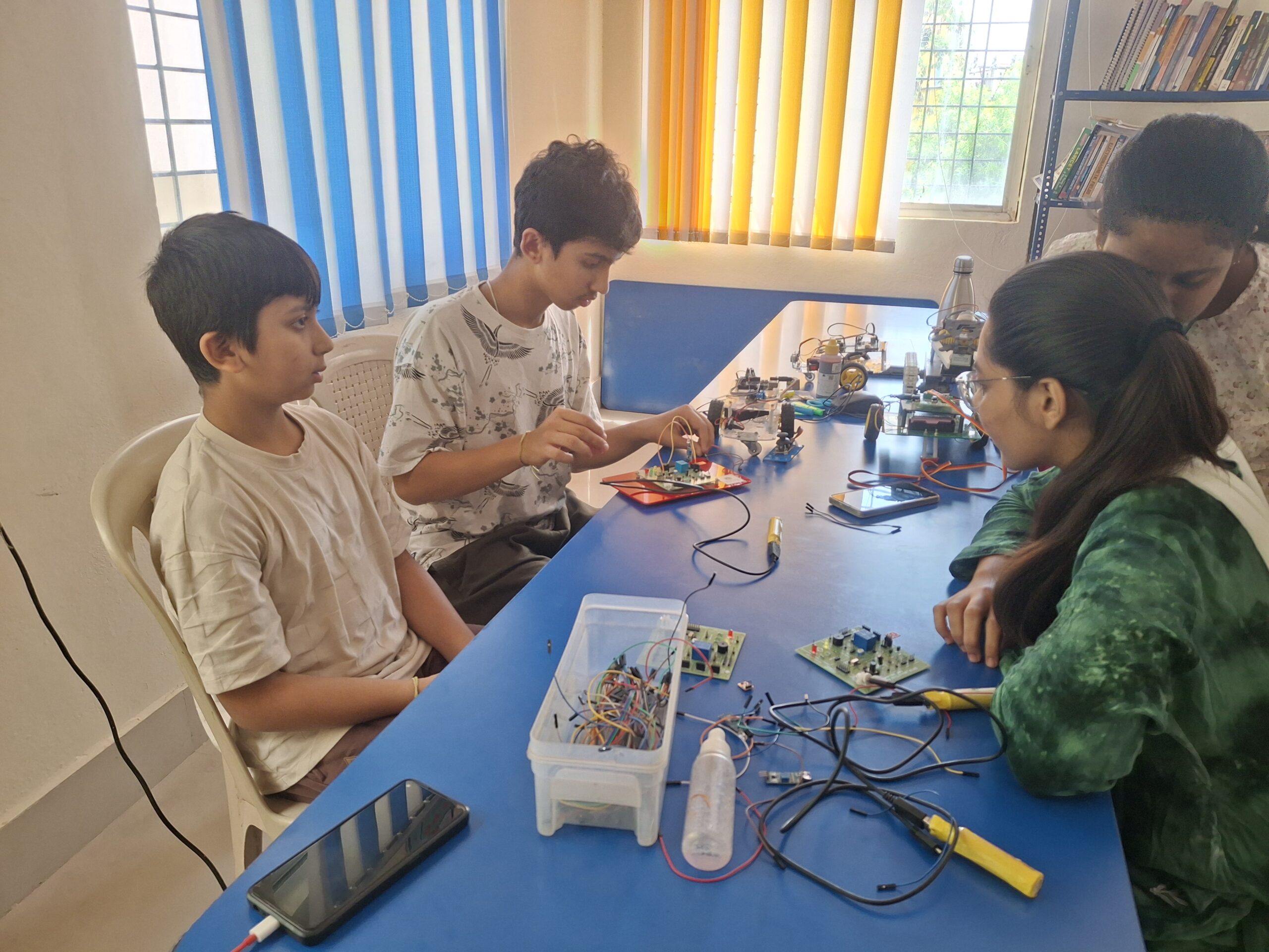 Best Robotics Lab for Schools in Hyderabad | Omnytrix Labs